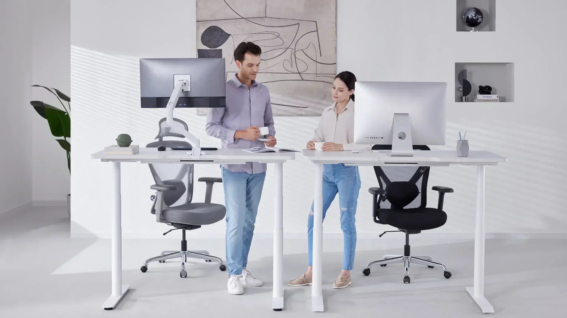 5 Must-Have Ergonomic Essentials to Refresh Your Workspace in 2025
